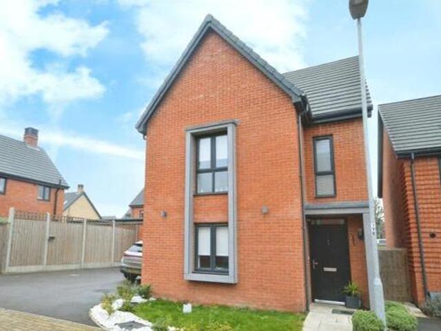 Isthmian Close, Bishops Stortford, 3 Bedroom Detached