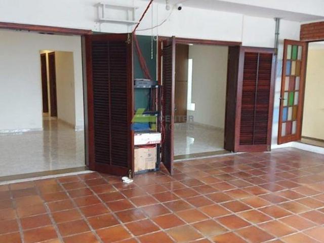 Ipiranga 352m² 5Dts, 1St, 5Gar, Px ao Metrô