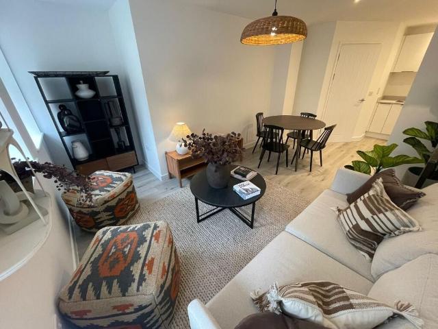 Ipswich IP4, 1 bed flat to rent, £1,275 pcm | PrimeLocation