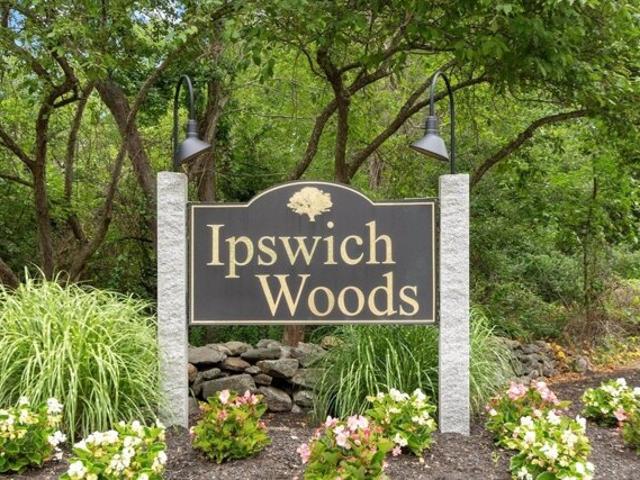 Ipswich Woods Dr Unit,ipswich, Condo For Sale