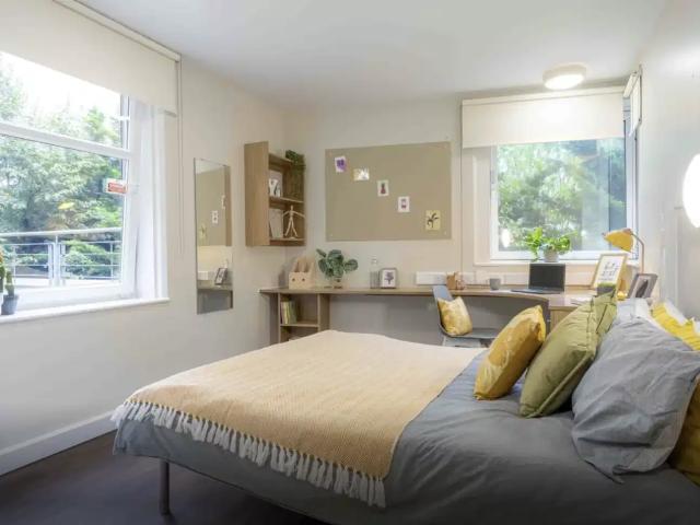iQ Tufnell House, London Student Accommodation | Amber