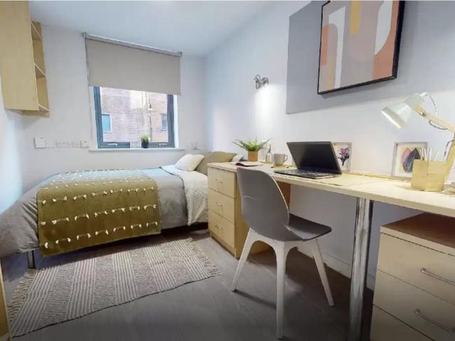 iQ Brocco, Sheffield Student Accommodation | Amber