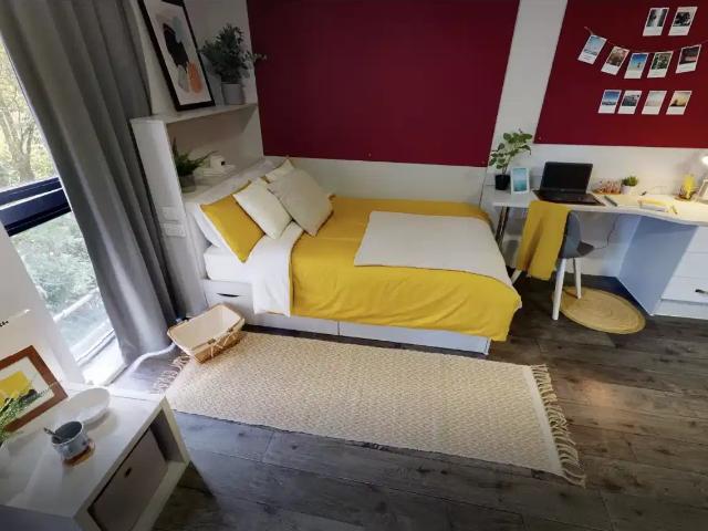 iQ Castings, Huddersfield Student Accommodation | Amber