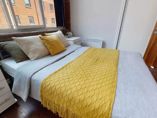 iQ Fletcher House, Manchester Student Accommodation | Amber