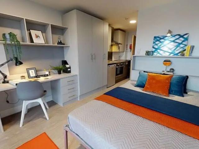 iQ Grove, Edinburgh Student Accommodation | Amber