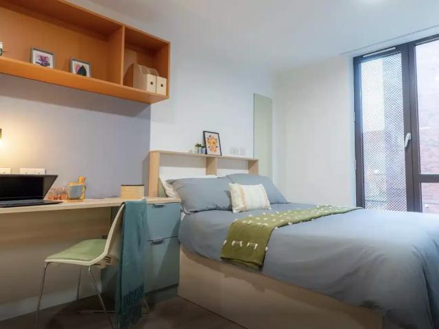 iQ Signal Place Nottingham Student Accommodation | Amber