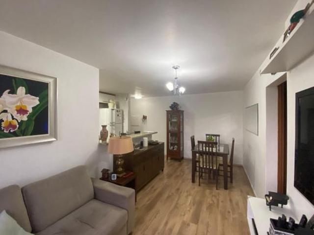 Horto Florestal | 2 dormitórios | Reformado | Vista livre | Vaga fixa