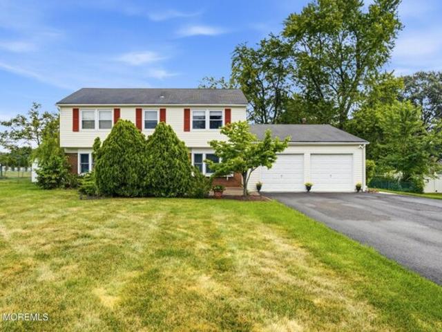 Iron Bridge Rd, Freehold, Home For Sale