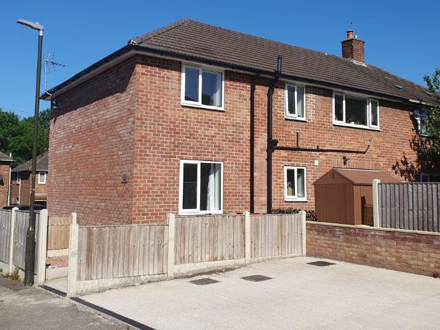 Iron Cliff Road, Bolsover S44, 2 bed flat to rent, £725 pcm | PrimeLocation