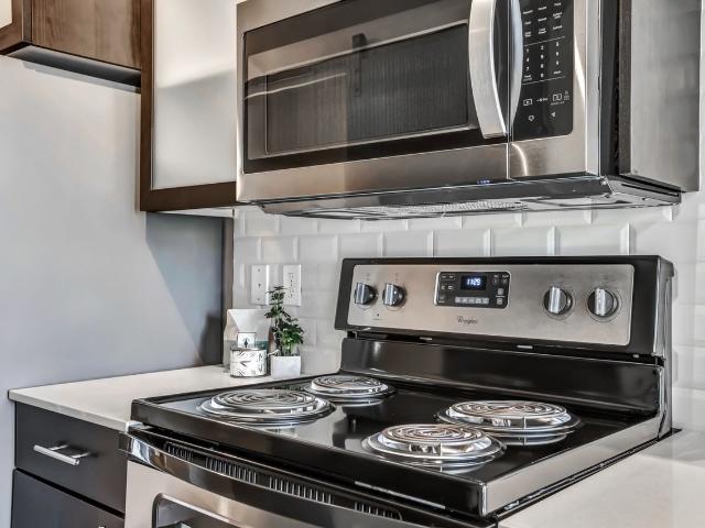 Iron Flats 1 Bedroom Condo for Rent at 828 Ne 66th St, Seattle, WA 98115 Roosevelt