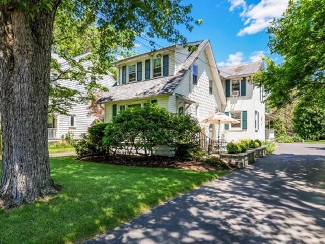 Iron Hill Rd, Doylestown, Home For Sale