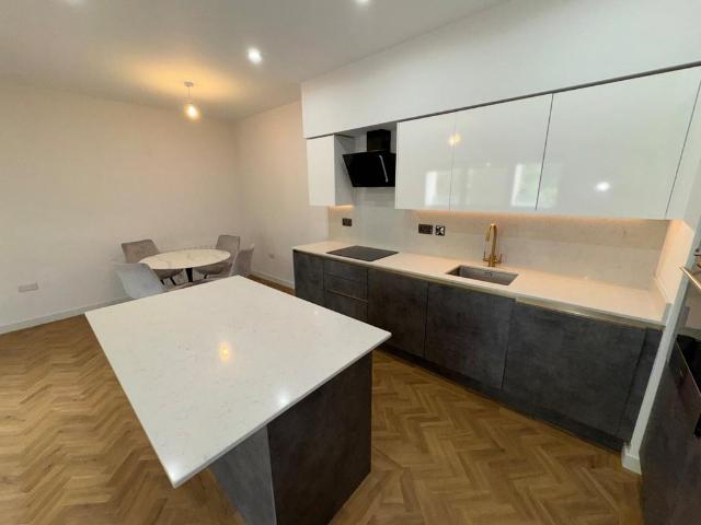 Iron Row, Burley in Wharfedale. 2 bed apartment to rent £1,595 pcm £368 pw