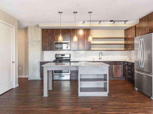 Ironclad Residential 2 Bedroom Apartment for Rent at 811 Washington Ave S, Minneapolis, MN 55415 Downtown East