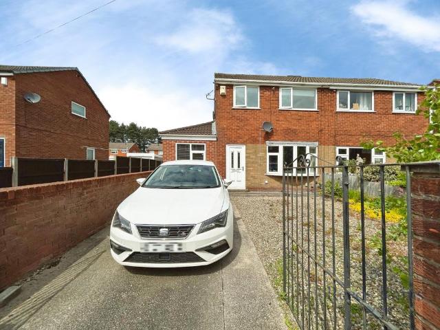 Irongate, Preston PR5 4 bed semi detached house to rent £1,195 pcm £276 pw