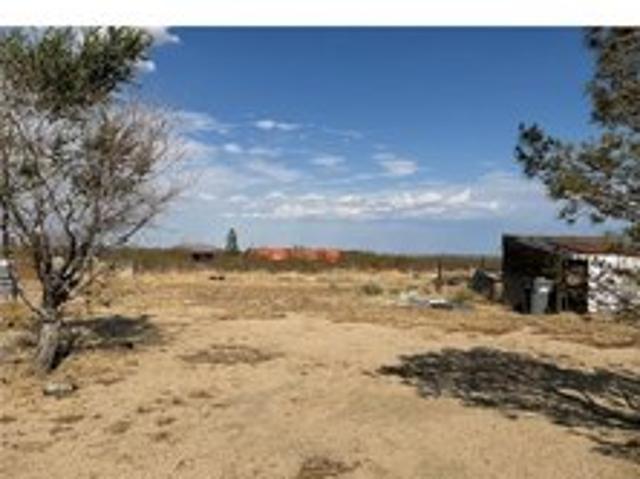 Irone Ave, Rosamond, CA 93560