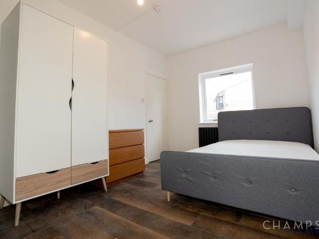 Ironmongers Place, London E14, Room to rent, £1,200 pcm | PrimeLocation