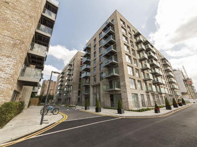 Ironworks Way, London E13 1 bed flat to rent £1,800 pcm £415 pw
