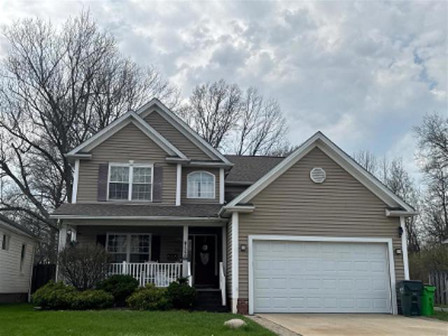 Iroquois Ave