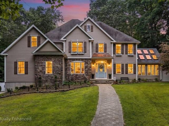 Iroquois Ln, Wilbraham, Home For Sale