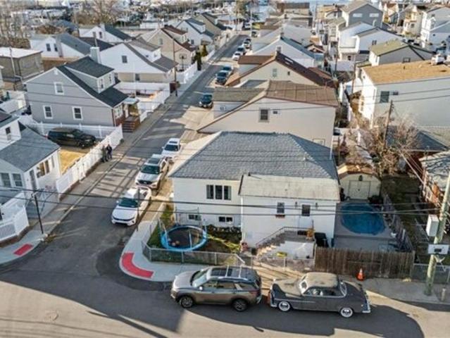 Ira Ct, Brooklyn, Home For Sale