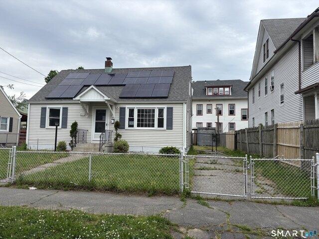 Iranistan Ave, Bridgeport, Home For Sale