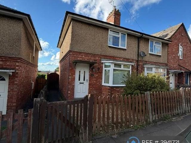 Irchester Road, Rushden, NN10 2 bed end of terrace house to rent £1,025 pcm £237 pw