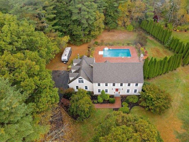 Irene Dr, Hollis, Home For Sale