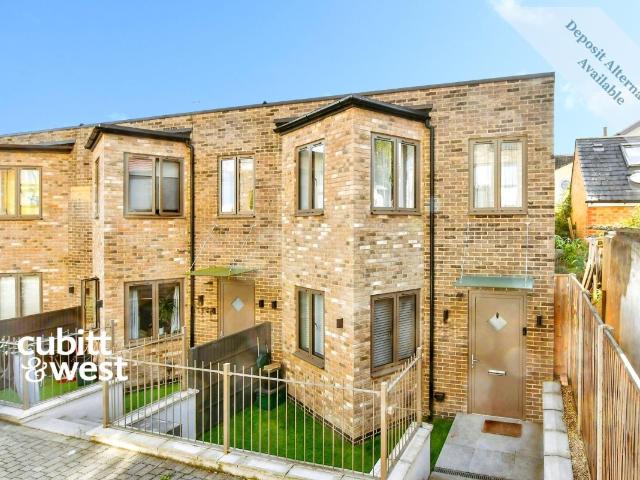 Iris Mews, Sutton SM1, 3 bed end terrace house to rent, £2,200 pcm | PrimeLocation