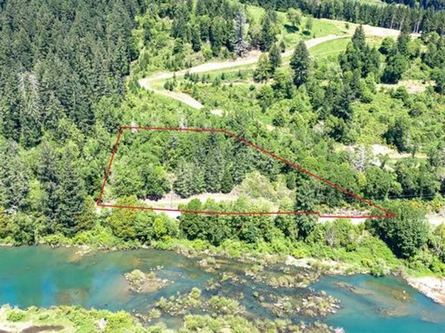 Iris Hill Ln, Oakland, OR 97462