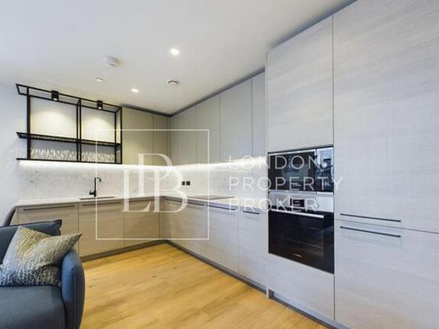 Iris House, Hemlock Street, 2 Bedroom Apartment