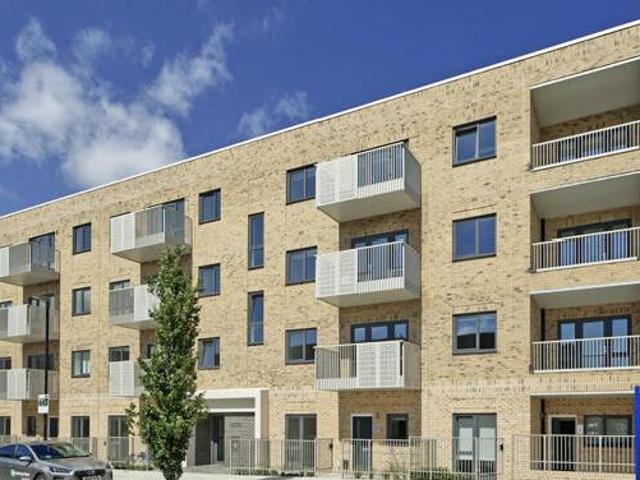 Iris House, Plum Mews, 2 Bedroom Apartment