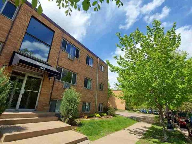 Iris Park Apartments 2 Bedroom Apartment for Rent at 441 Lynnhurst Ave W, St. Paul, MN 55104 Merriam Park West