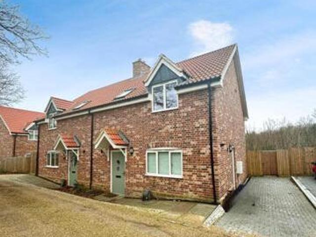 Iris, Wenhaston, 4 Bedroom Semi detached