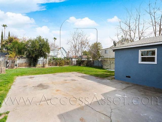 Iris 2737 2 Bedroom Apartment for Rent at 2737 Iris St, Riverside, CA 92507 Eastside