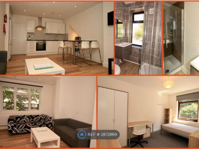 Irstead Road, Norwich NR5, 4 bed end terrace house to rent, £2,200 pcm | PrimeLocation