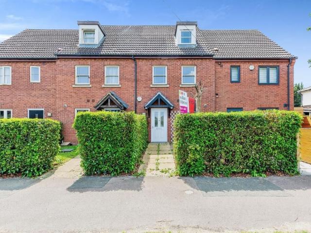 Irthlingborough Road, Wellingborough NN8, 3 bed property to rent, £1,450 pcm | PrimeLocation