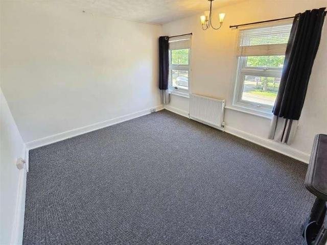 Irthlingborough Road, Finedon, Northants, NN9