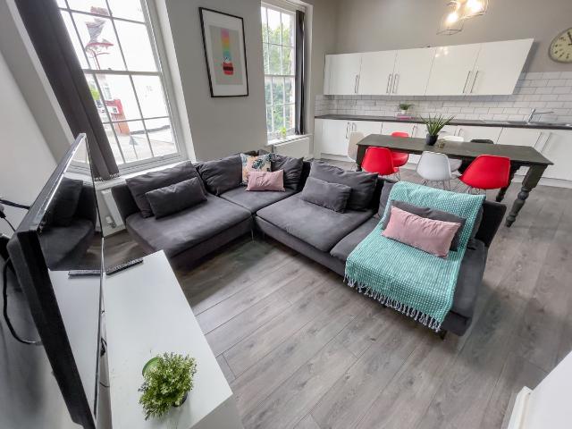 Irvine Street L7, Room to rent, £628 pcm | PrimeLocation