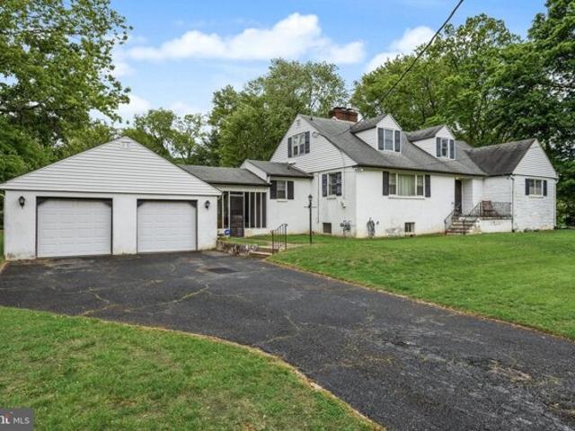 Irving St, Moorestown, Home For Sale