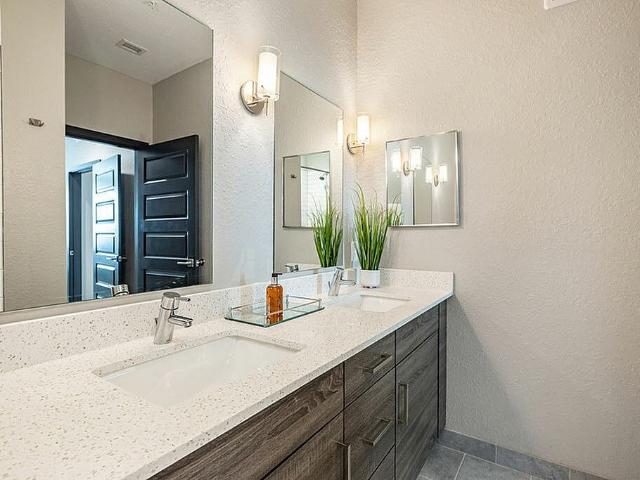 Irving Place North Rocky Point 1 Bedroom Apartment for Rent at 4911 Webb Rd, Town 'n' Country, FL 33615 Town N County Park