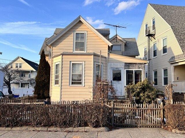 Irwin St, Winthrop, Home For Sale