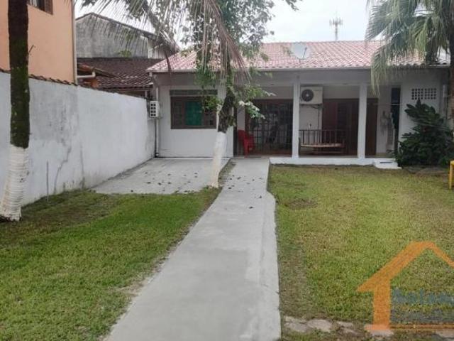 ITAGUA CASA TERREA A VENDA