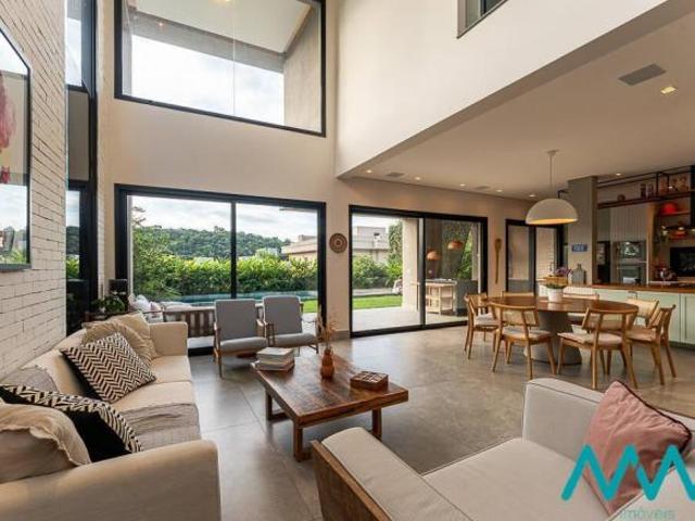 Itahyê Casa Moderna com Vista Livre!