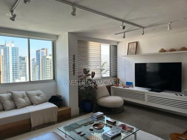 Itaim Bibi | Apartamento andar alto e localização perfeita!