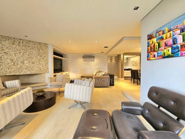 Itaim Bibi | Apto mobiliado | Com 163 m² | 2 suítes | 2 vagas!
