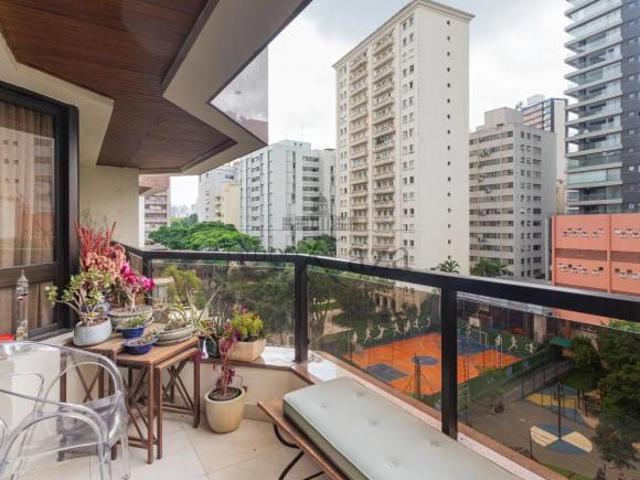 Itaim Bibi 4 Dormitórios 199m² 3 Grs