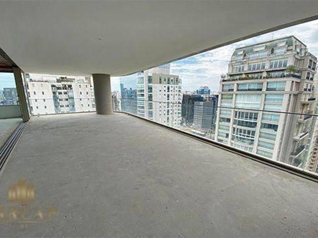 ITAIM LUXO CONFORTO E SOFISTICAÇÃO 570 M2 ÚTEIS 6 VAGAS