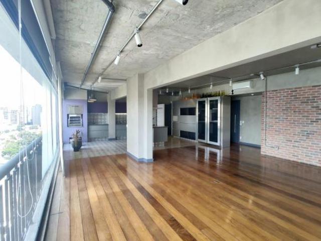 Itaim Nobre Apto com 158m² 2 Suítes + Closet c/ Banho 3 Vagas Lazer