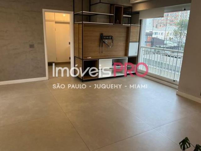 Itaim Nobre com 98 metros e Piscina coberta!