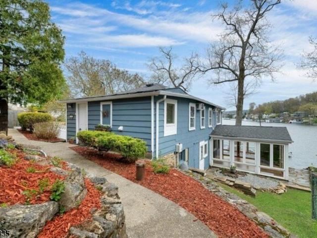 Ithanell Rd, Hopatcong, Home For Sale